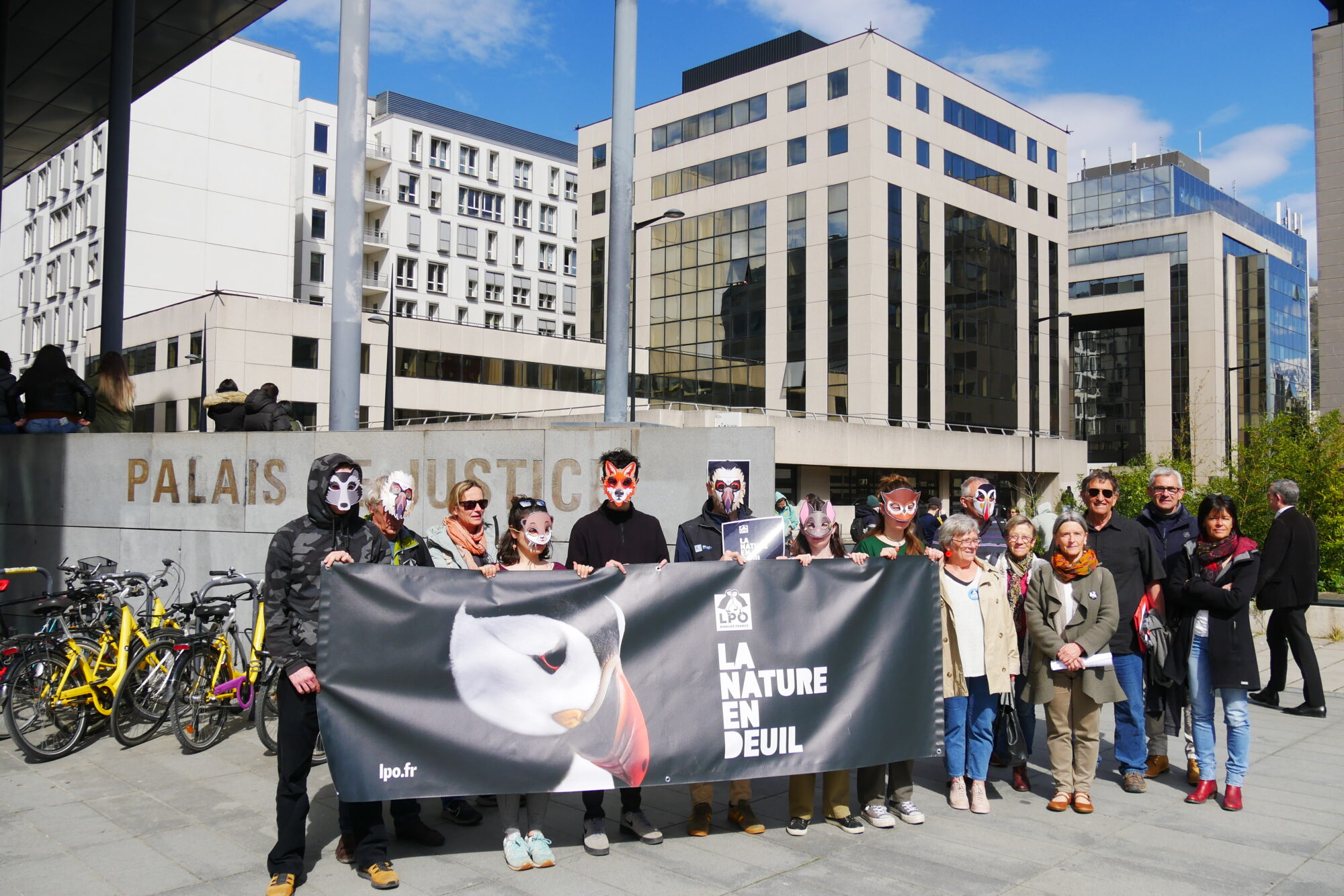 La Nature en deuil au Palais de Justice de Grenoble - LPO Auvergne-Rhône-Alpes